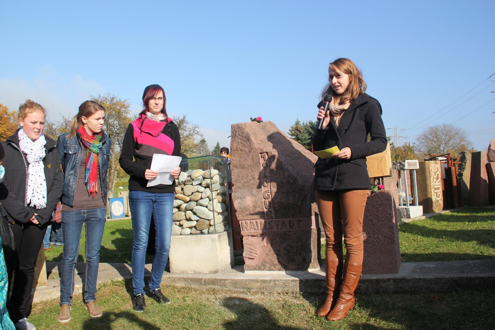 Hainstadt (Buchen) | Das Mahnmal Neckarzimmern